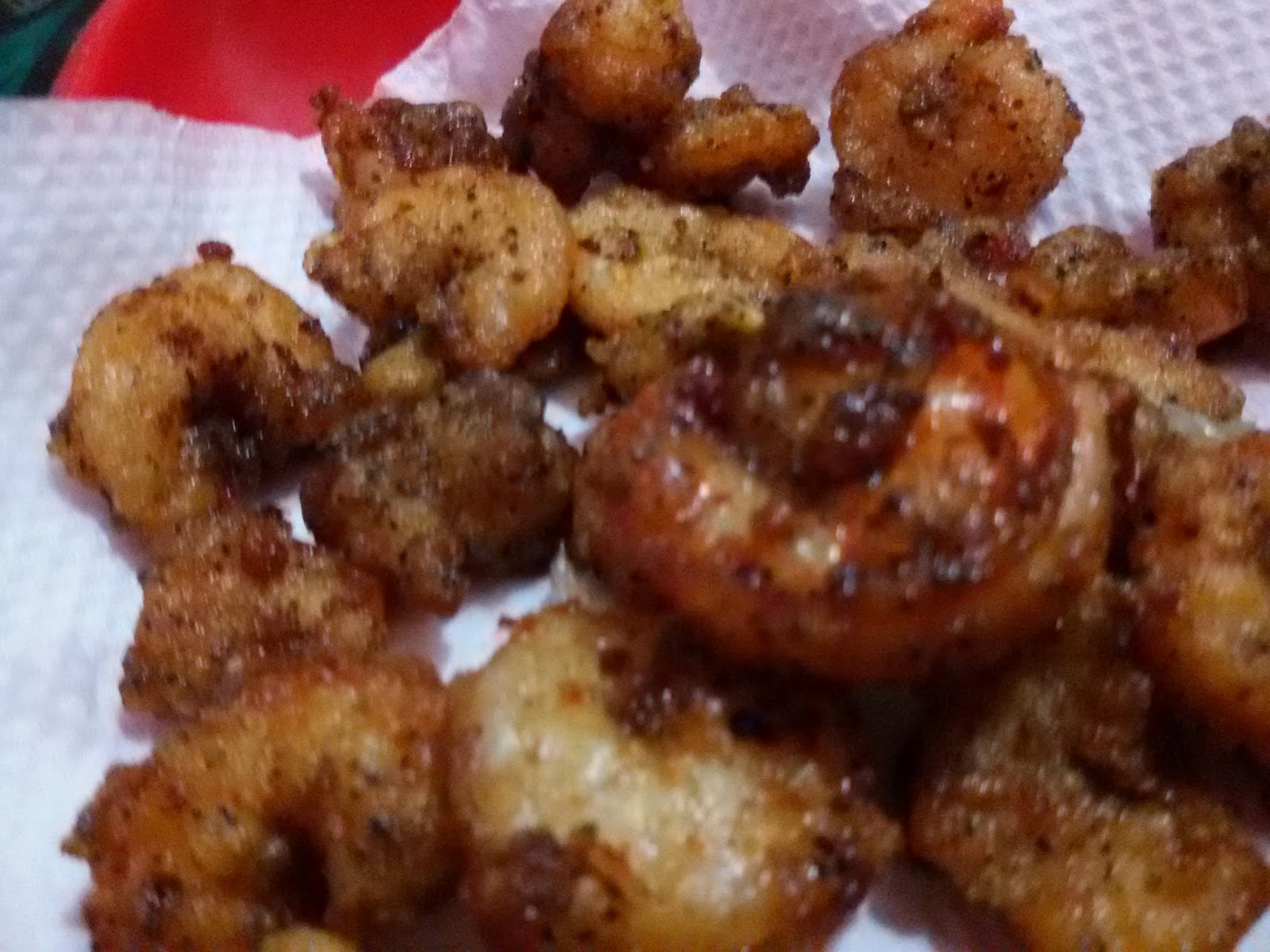 Manjuz kitchen: PRAWNS PAKODA